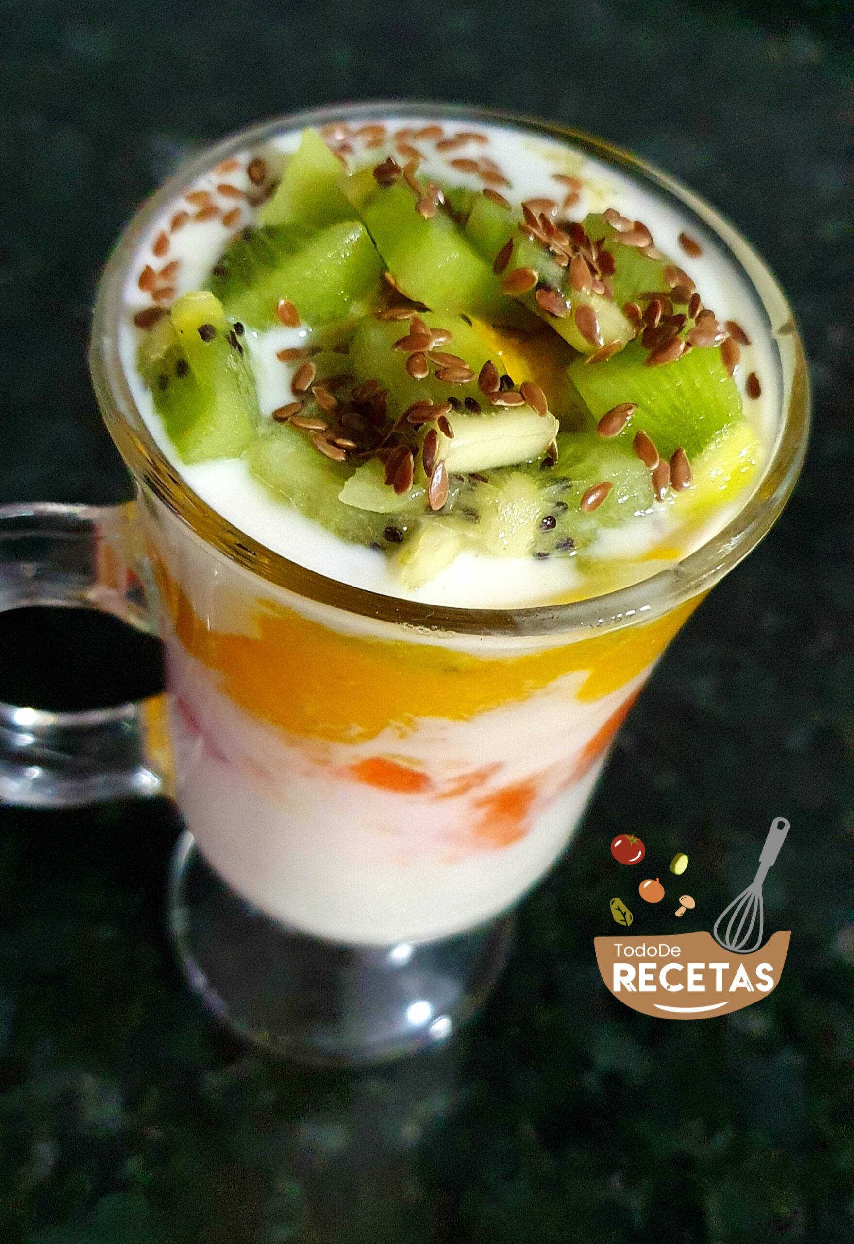 Copa Express de Frutas y semillas - Recetas de Cocina